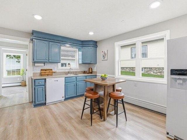 house with 3 bedroom, Woburn MA ES105081655