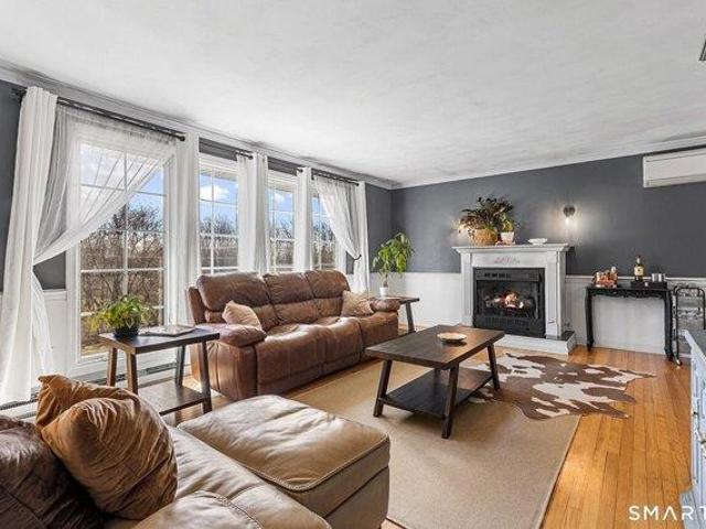 house with 3 bedroom, Wolcott CT DS104351513