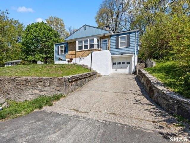 house with 3 bedroom, Wolcott CT DS102561341