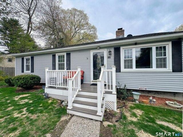 house with 3 bedroom, Wolcott CT ES104297392