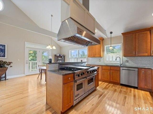 house with 3 bedroom, Wolcott CT ES104477842