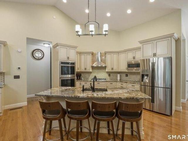 house with 3 bedroom, Wolcott CT ES105141628