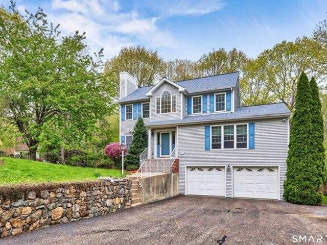 house with 3 bedroom, Wolcott CT ES103070318