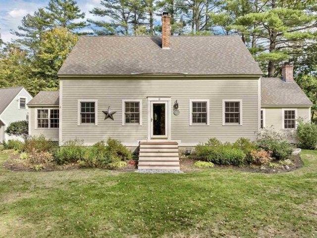 house with 3 bedroom, Wolfeboro NH DS102062439