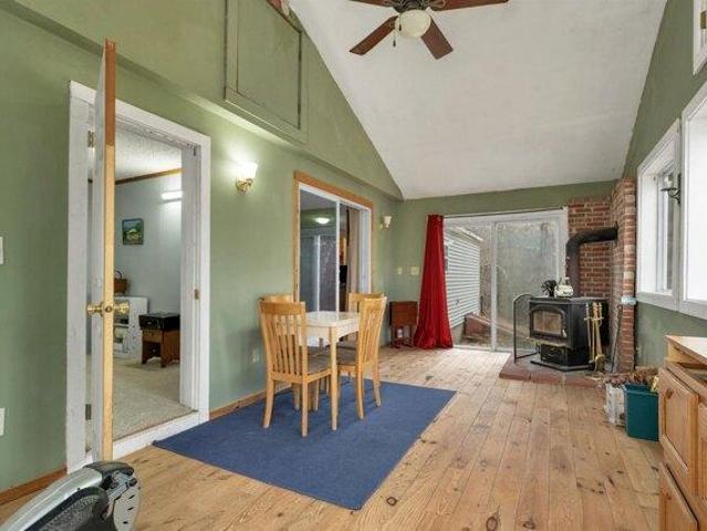 house with 3 bedroom, Wolfeboro NH DS102119149