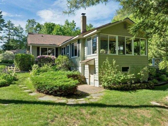 house with 3 bedroom, Wolfeboro NH DS103498733