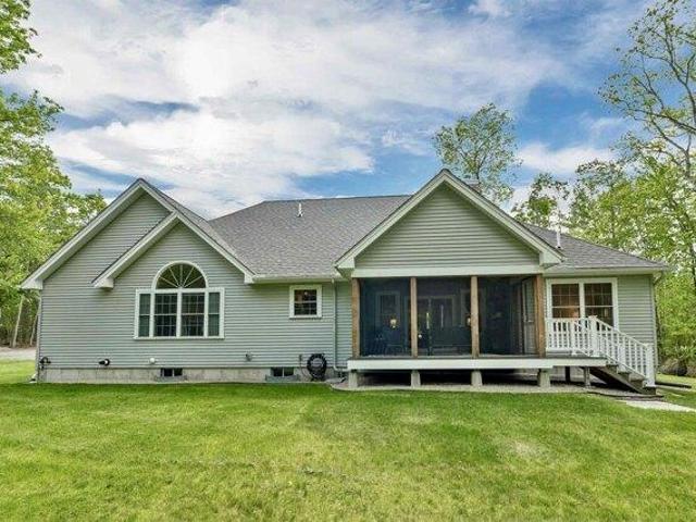 house with 3 bedroom, Wolfeboro NH DS103101411