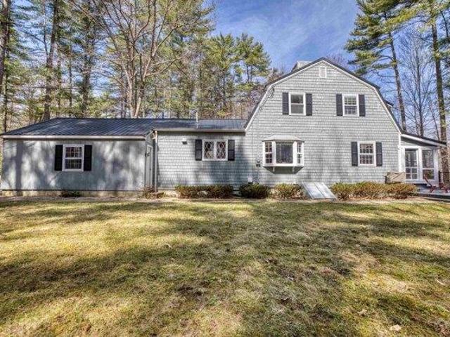 house with 3 bedroom, Wolfeboro NH ES103221526