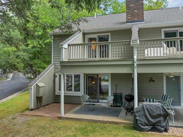 house with 3 bedroom, Wolfeboro NH ES104807832