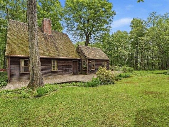 house with 3 bedroom, Worthington MA DLS103034666