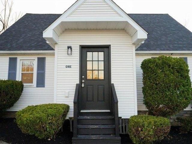 house with 3 bedroom, Worcester MA DLS101801510
