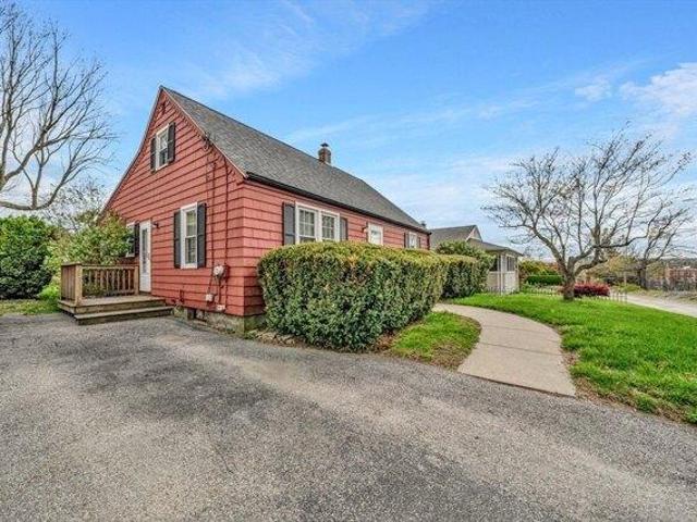 house with 3 bedroom, Worcester MA DS102477326