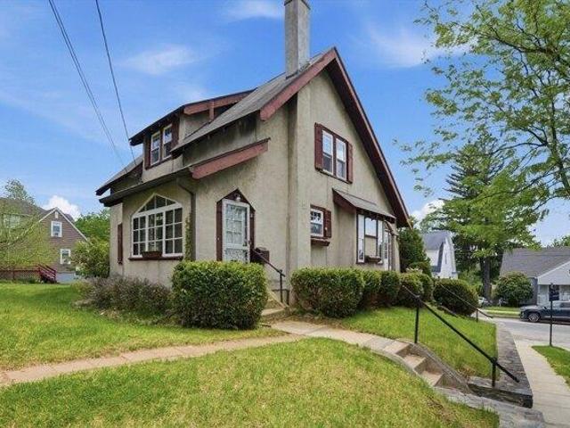 house with 3 bedroom, Worcester MA DS102586006