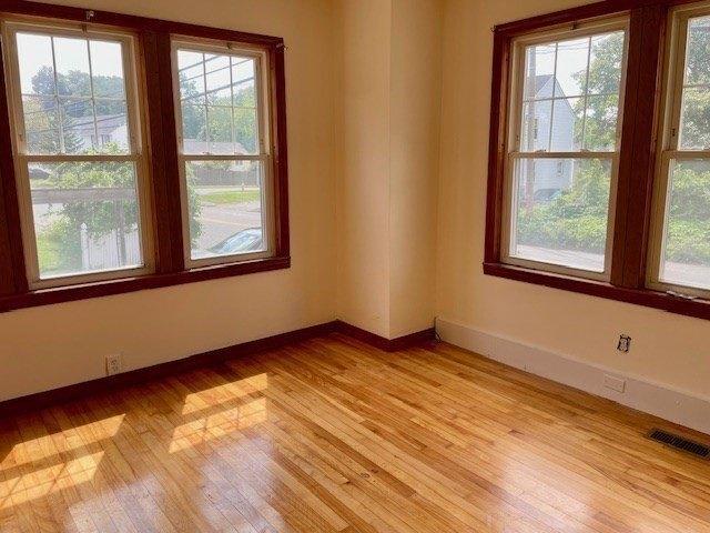 house with 3 bedroom, Worcester MA DS102633069