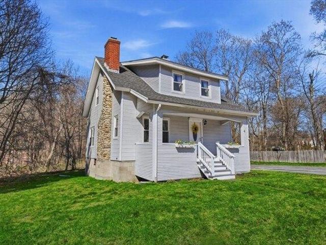 house with 3 bedroom, Worcester MA DS102671027