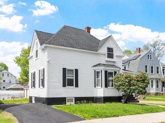 house with 3 bedroom, Worcester MA DS102671105