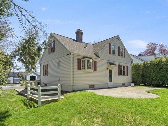 house with 3 bedroom, Worcester MA DS102257854