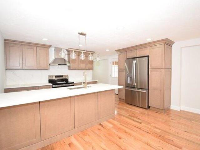 house with 3 bedroom, Worcester MA DS102283373