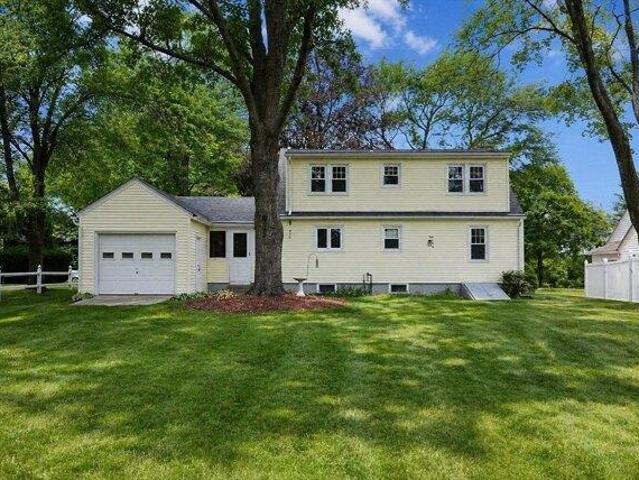 house with 3 bedroom, Worcester MA DS104261492
