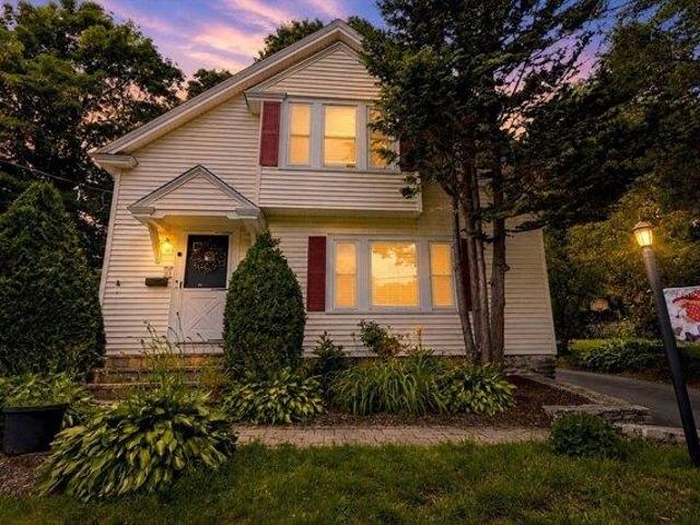 house with 3 bedroom, Worcester MA DS104331861