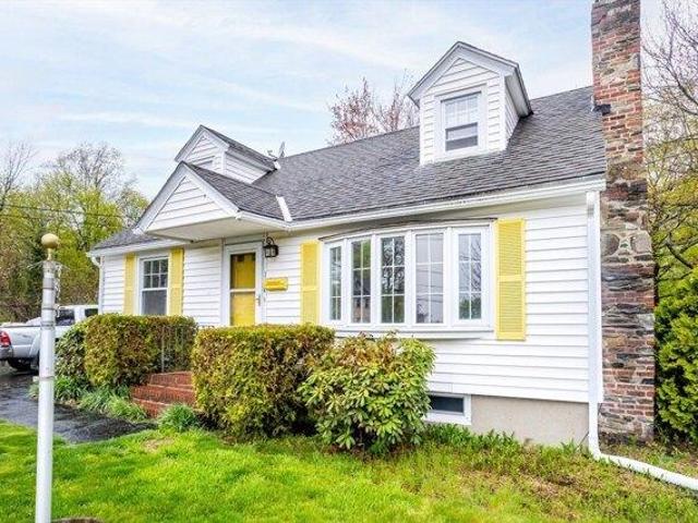 house with 3 bedroom, Worcester MA ES102859952