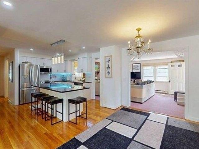 house with 3 bedroom, Worcester MA ES103443442