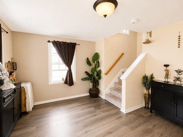 house with 3 bedroom, Worcester MA ES103444700