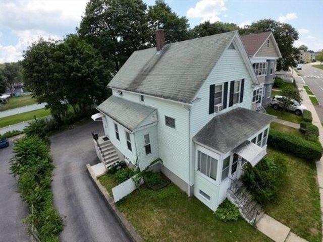 house with 3 bedroom, Worcester MA ES103497615