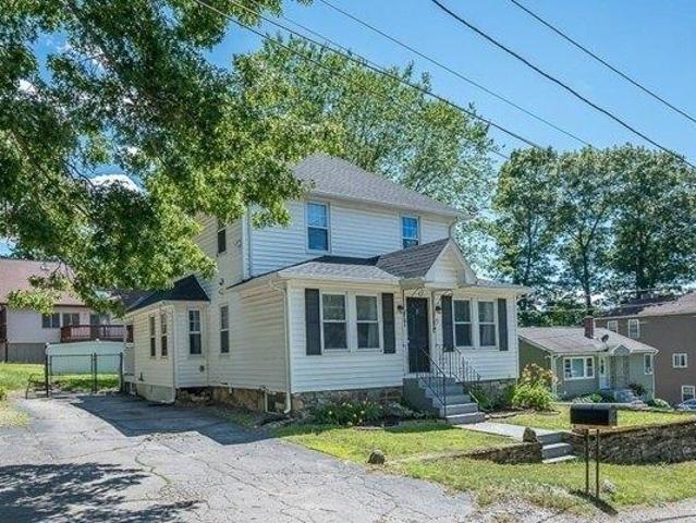 house with 3 bedroom, Worcester MA ES103852355