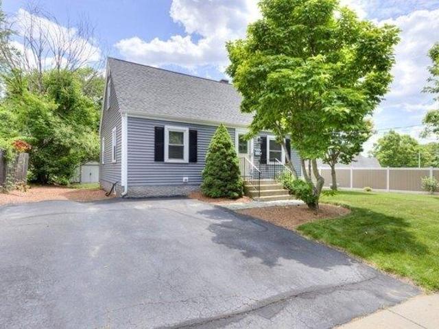 house with 3 bedroom, Worcester MA ES104542970