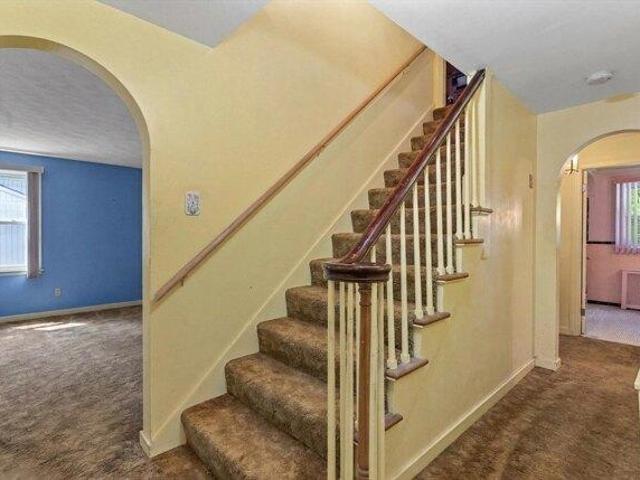 house with 3 bedroom, Worcester MA ES104809959