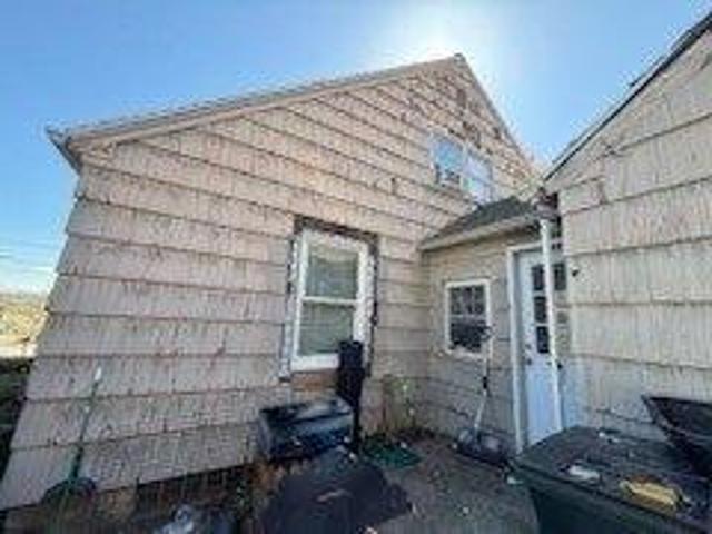 house with 3 bedroom, Worcester MA ES104833597