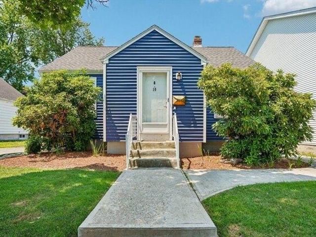 house with 3 bedroom, Worcester MA ES104849446