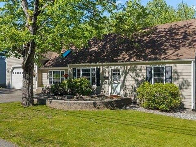 house with 3 bedroom, Worcester MA ES104009363