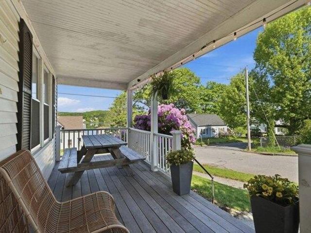 house with 3 bedroom, Worcester MA ES104116707