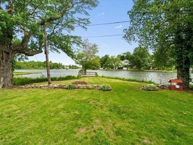 house with 3 bedroom, Worcester MA ES105061451