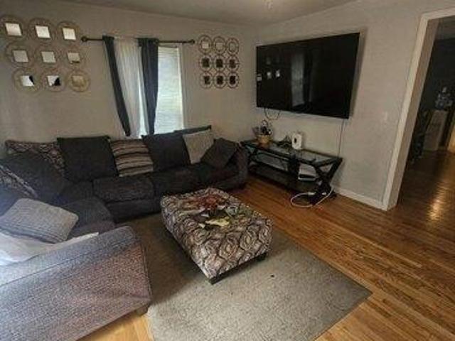 house with 3 bedroom, Worcester MA ES105079890