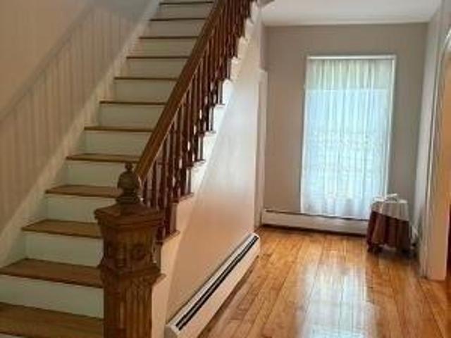 house with 3 bedroom, Worcester MA ES105080624