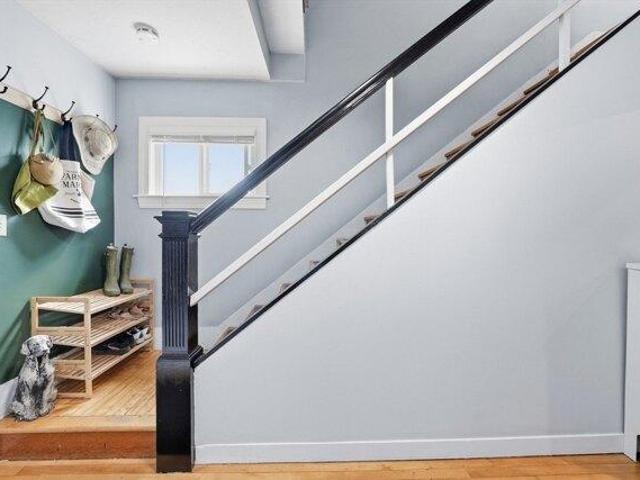 house with 3 bedroom, Worcester MA ES105124423