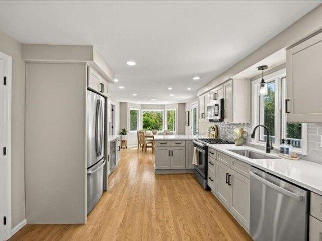 house with 3 bedroom, Wrentham MA DS103035330