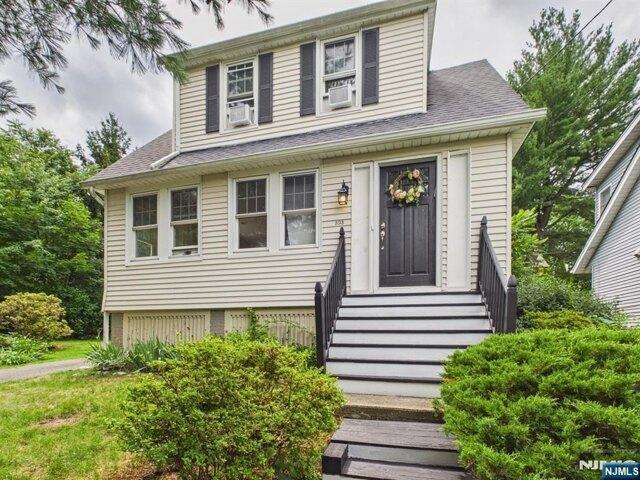 house with 3 bedroom, Wyckoff NJ DS104443598