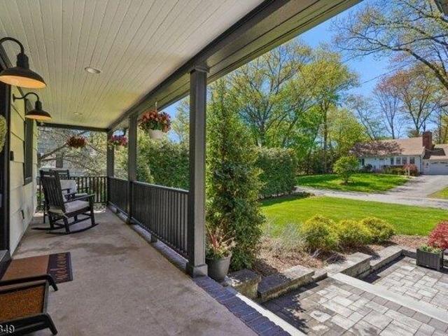 house with 3 bedroom, Wyckoff NJ ES104410097