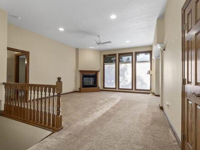 house with 3 bedroom, Yankton SD DS103501153