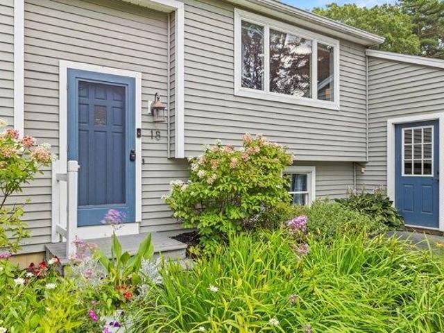house with 3 bedroom, Yarmouth ME ES105092842