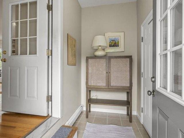 house with 3 bedroom, Yarmouth ME ES105159728