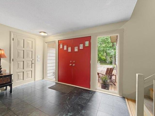 house with 3 bedroom, Yarmouth ME ES105123405