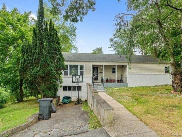 house with 3 bedroom, Yonkers NY DLS101780939