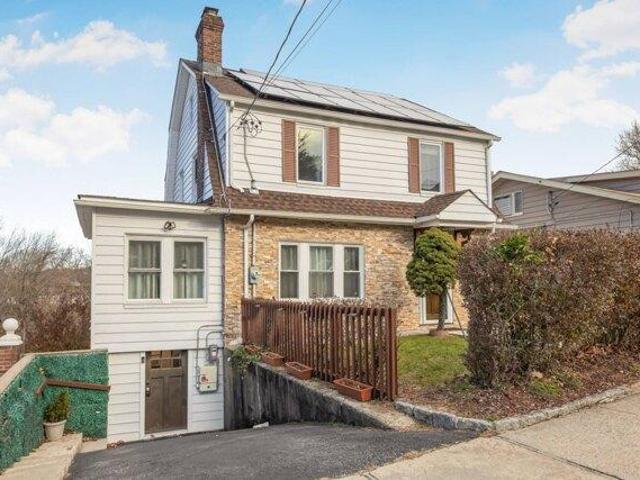 house with 3 bedroom, Yonkers NY DLS101783484