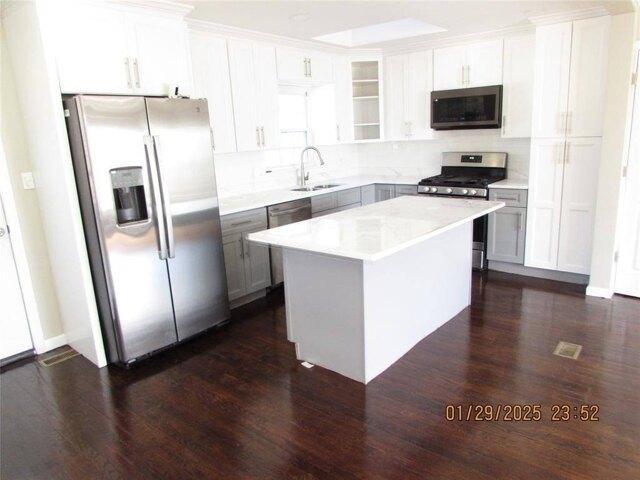 house with 3 bedroom, Yonkers NY DLS101800520
