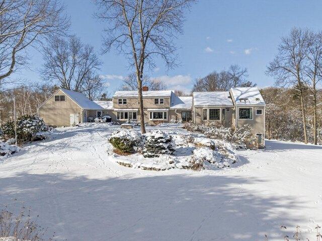 house with 3 bedroom, York ME DLS101659466